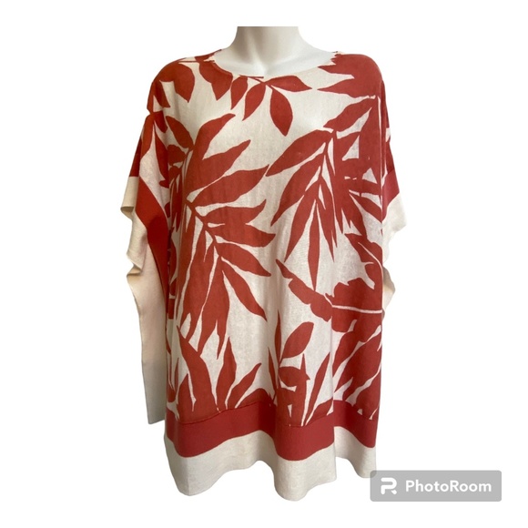 MarlaWynne | Tops | Marla Wynne Poncho Layer Top Tropical Design Deep ...